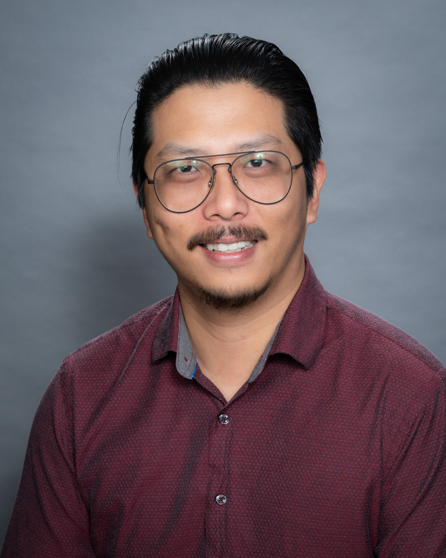 Yalong Pi